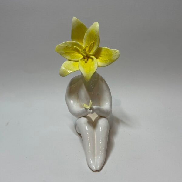 Ceramic Flowers - Flower Sculptures from Artist Carolyn Clayton